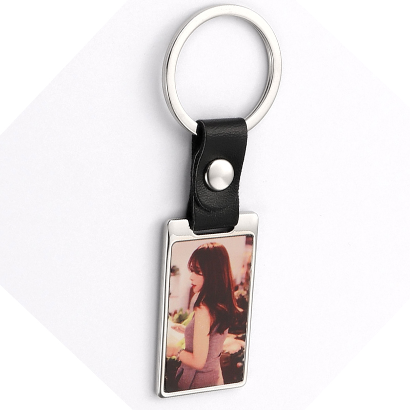 China Supplies Design Sublimation Long Rectangle Photo Metal Keychain